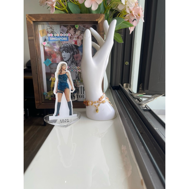 Tượng Taylor Swift - tượng Thuý Loan - Standee Taylor Swift - Taylor ...