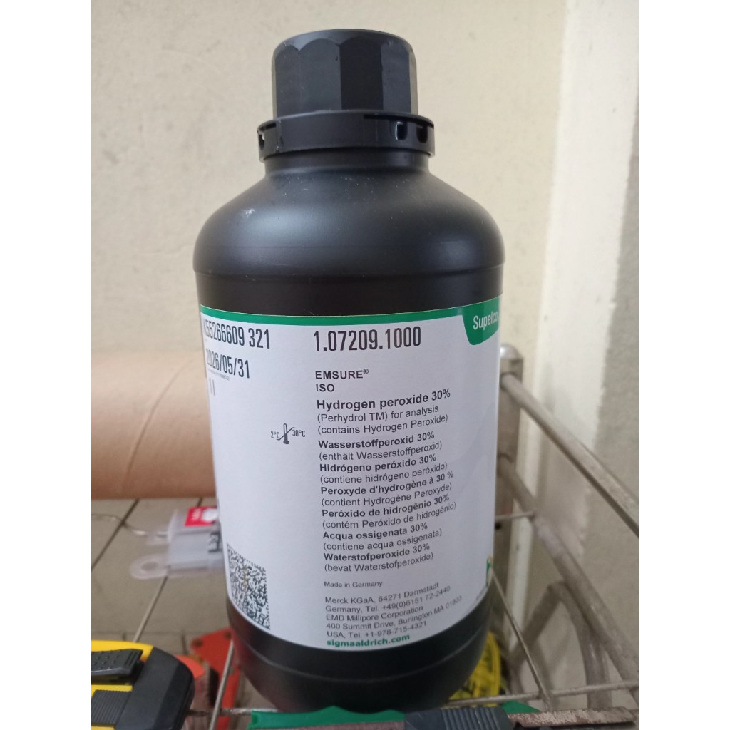 HYDROGEN PEROXIDE 30% (MERCK) chai 1lit | Shopee Việt Nam