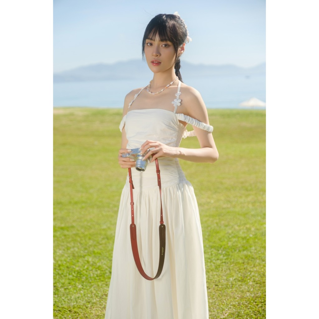 Váy maxi trễ vai cổ yếm phối mocking dáng dài ZOE dress thiết kế AGUJA | Shopee Việt Nam