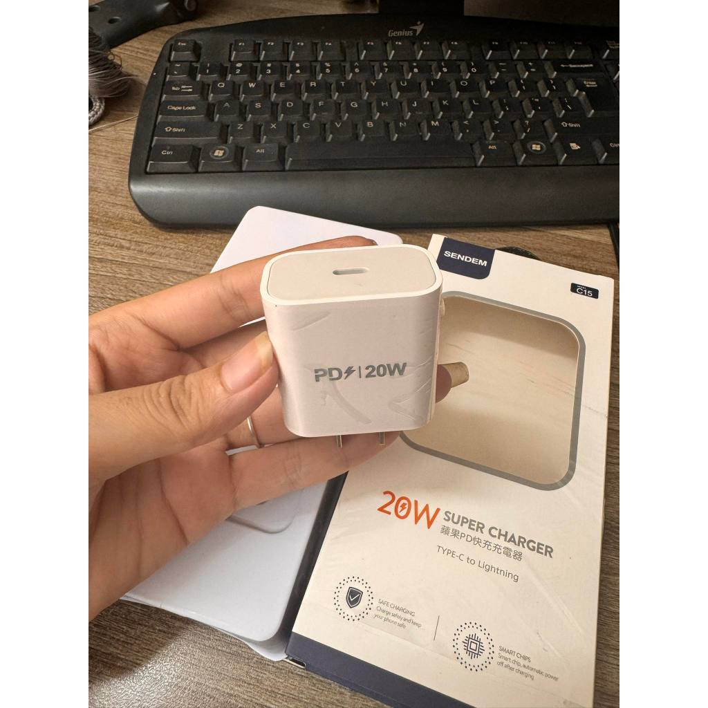 CỐC SẠC NHANH SEMDEM C15 20W | Shopee Việt Nam