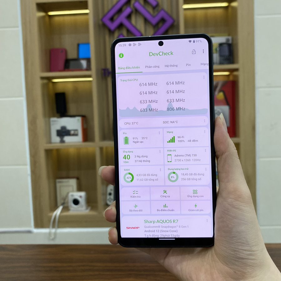 Điện thoại Sharp Aquos R7 màn 240Hz - Snapdragon 8 Gen 1 ram 12G 256G ...