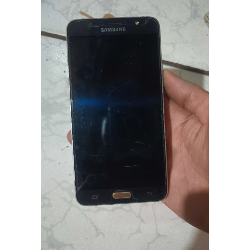 Cụm xác Samsung J710 còn màn lỗi main | Shopee Việt Nam