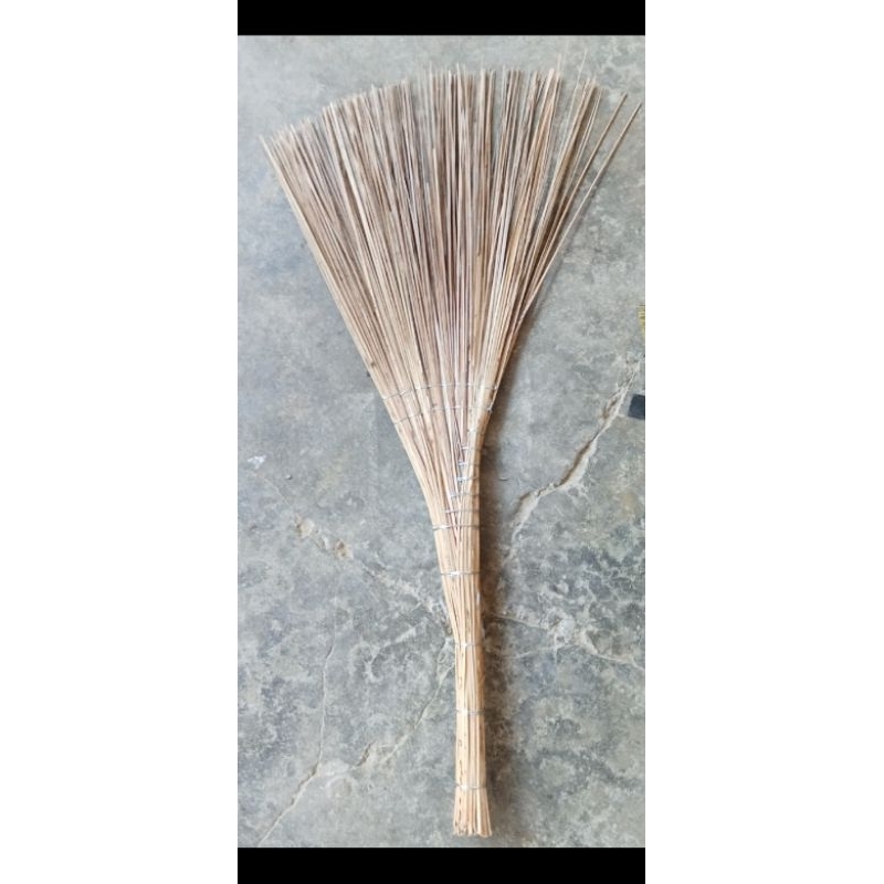 Chổi Dừa Quét Sân Bền Đẹp combo 2 Cây | Shopee Việt Nam