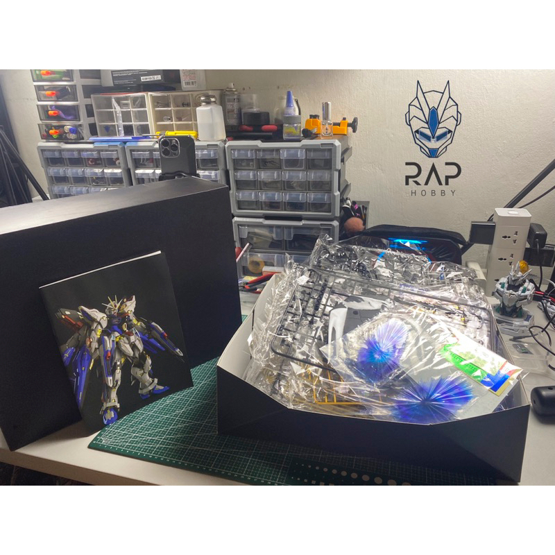 Mô hình lắp ráp KO Model 1/100 MGEx Strike Freedom | Shopee Việt Nam