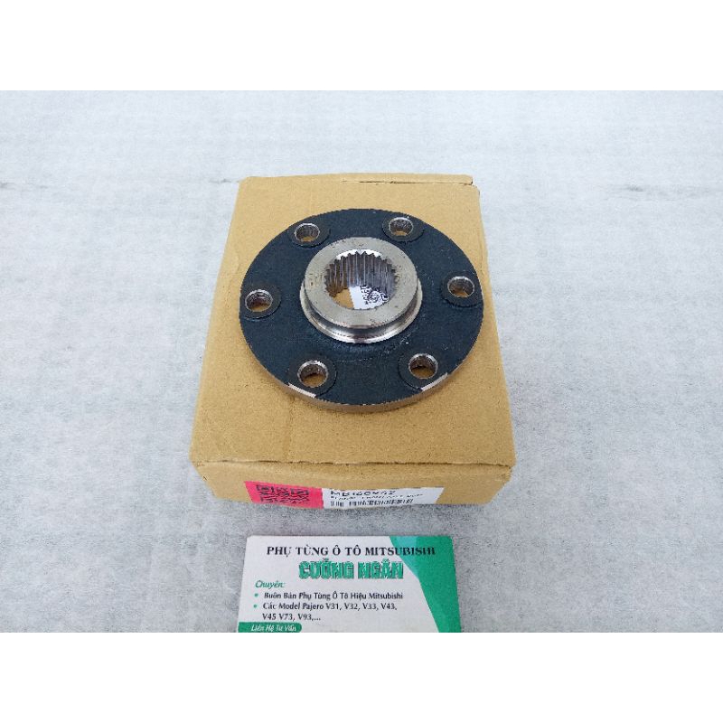 Hub bánh răng cầu trước (Flange wheel hub) Pajero V31 V32 V33 V43 V45 ...