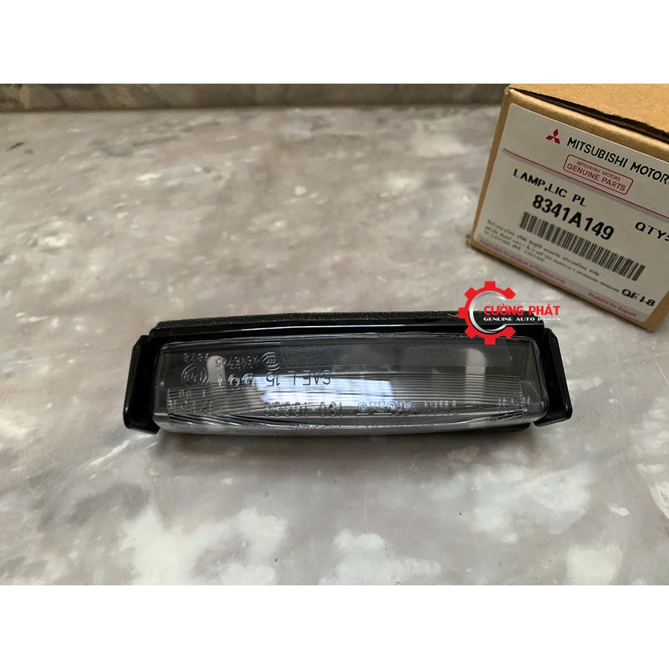 Đèn soi biển số Mitsubishi Attrage, Pajero Sport Mã 8341A149 | Shopee ...