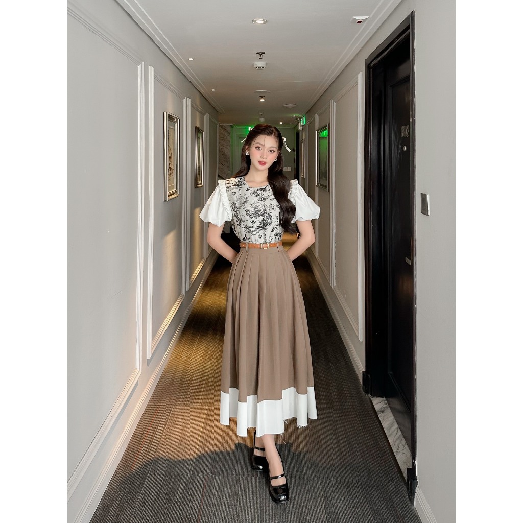 SERA - Chân váy xếp ly nâu phối trắng Calista (tặng kèm belt) | Shopee ...