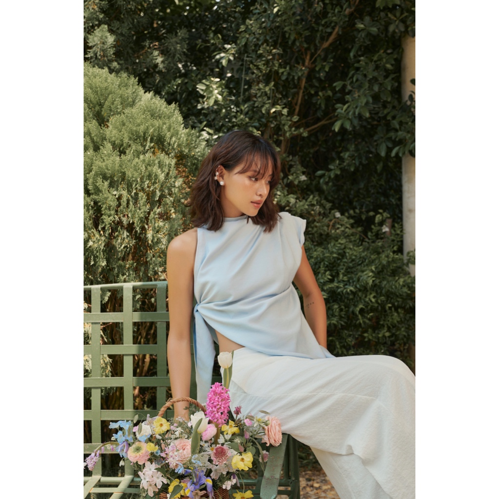 Áo Lệch Vai | Flying Top | CHEN Inspired | Shopee Việt Nam