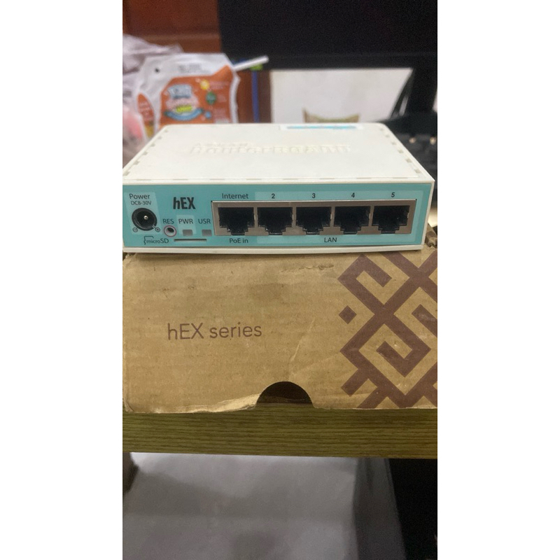 Thiết Bị Mạng Mikrotik RouterBOARD HEX 5 Ports Router Gigabit PoE ...