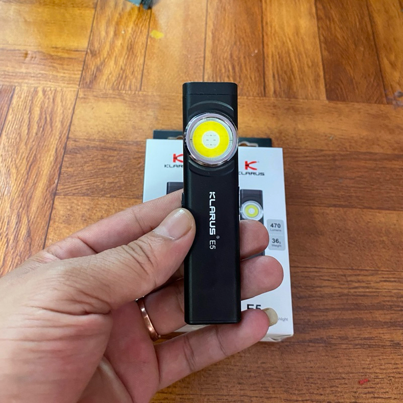 Klarus E5 Đèn pin EDC Đèn kẹp mũ Độ sáng 450 lumens Chiếu xa 41m 2 LED COB Đuôi nam châm Sạc USB ...