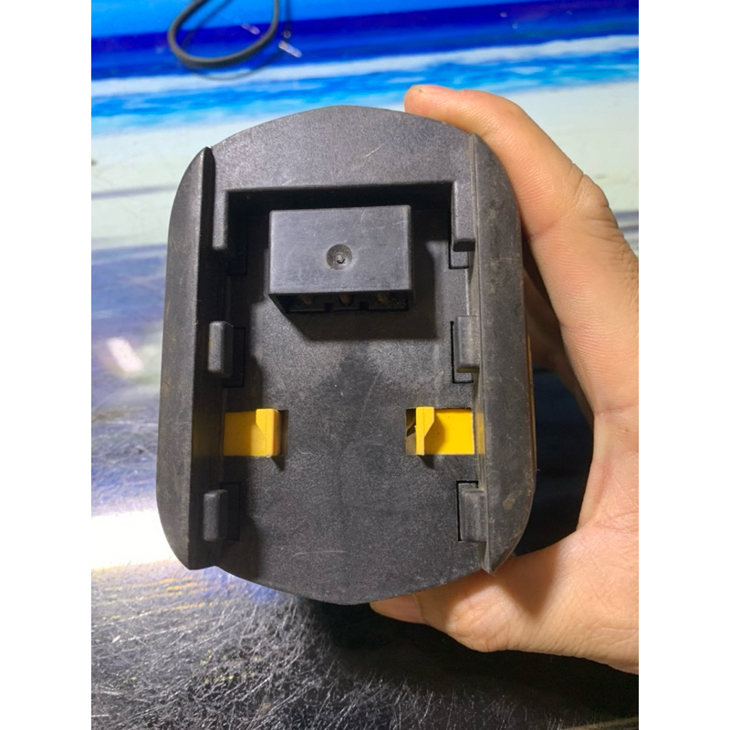 Vỏ pin niken Earthman 12v BP-1205 Nhật bãi | Shopee Việt Nam