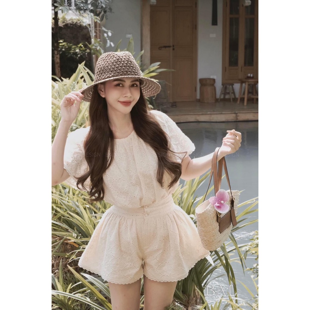 Set bộ đồ ren áo tay cộc kèm quần short,Set đồ nữ cộc tay phối quần ngắn tiểu thư phù hợp đi ...