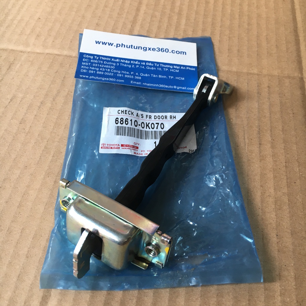 Giới hạn cửa trước phải Innova, hiệu Toyota(68610-0K070) (Cái) | Shopee ...