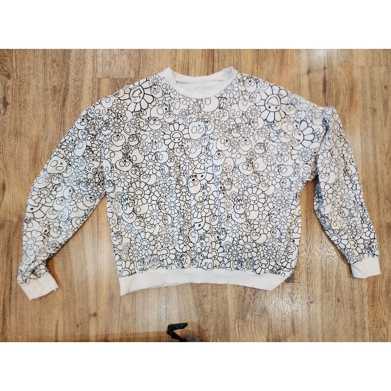 Baggy skating sweater with scissor cut design | Shopee Việt Nam