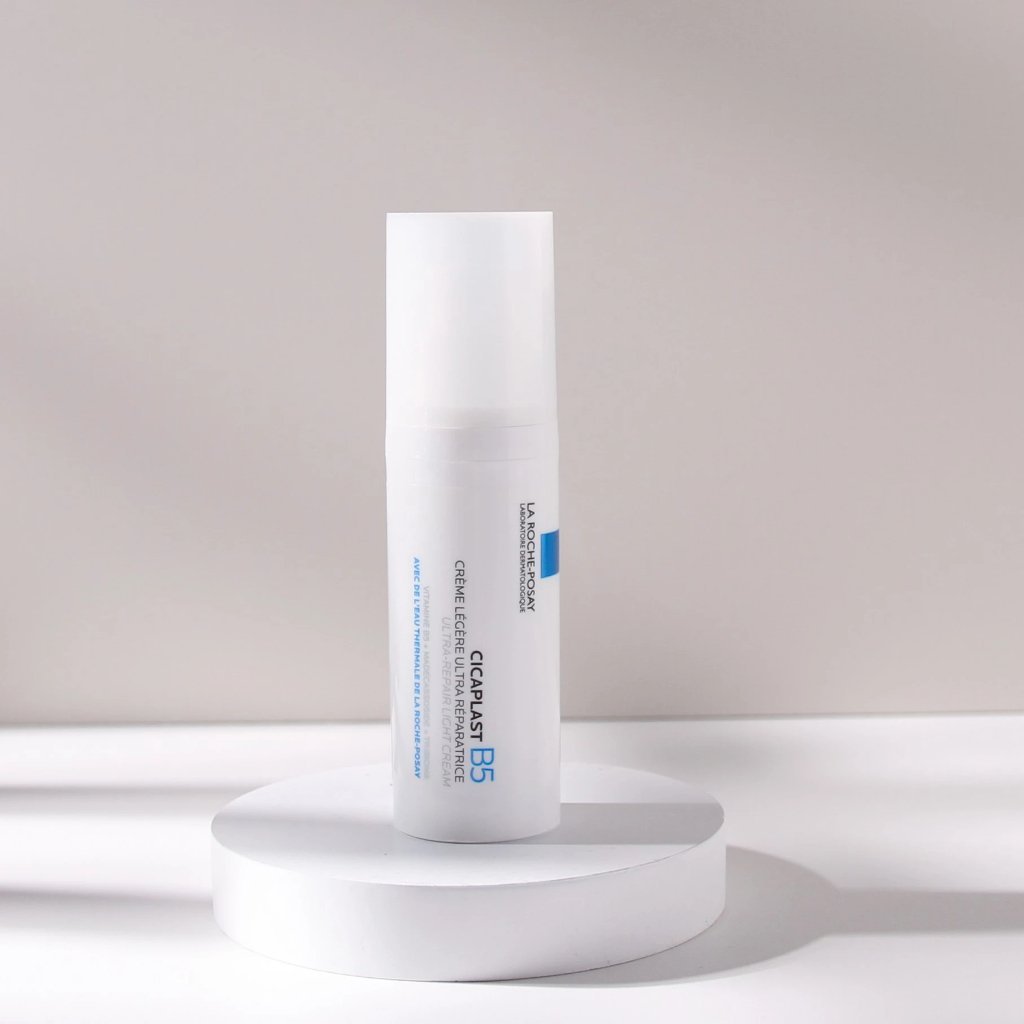 Kem dưỡng hằng ngày mỏng nhẹ giúp cấp ẩm cho da La Roche Posay Cicaplast B5 Ultra Repair Light ...