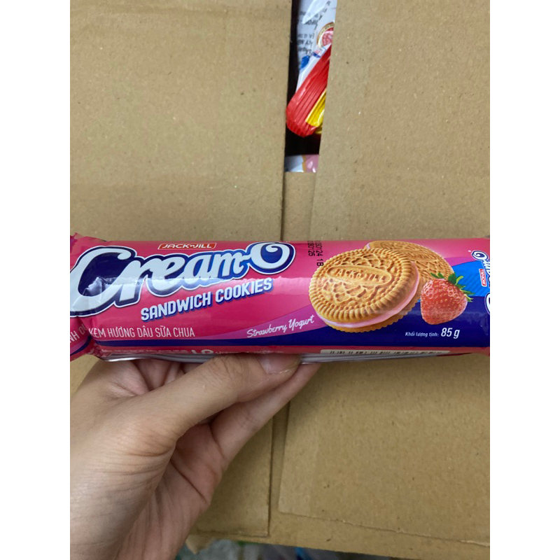Bánh Quy Kem Socola/Sữa/Dâu Cream-O Thỏi 54g/85g | Shopee Việt Nam