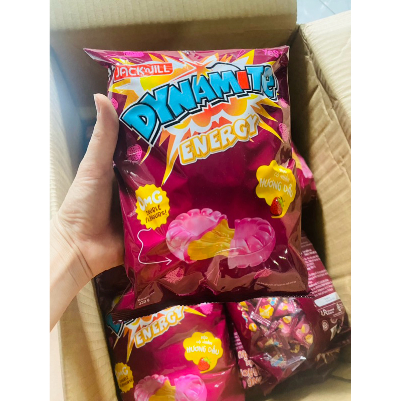 Kẹo Dynamite Bigbang hương vị dâu | Shopee Việt Nam
