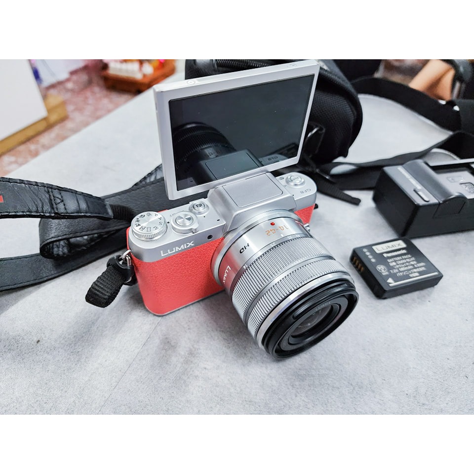Máy ảnh Panasonic Lumix GF8 + ống kính 14-42mm - Nhiều bộ lọc màu ...