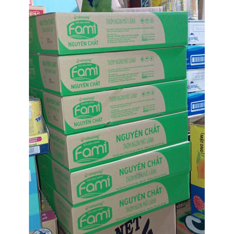 Thùng 36 hộp sữa đậu nành FAMI VINASOY nguyên chất 200ml thơm ngon mát ...