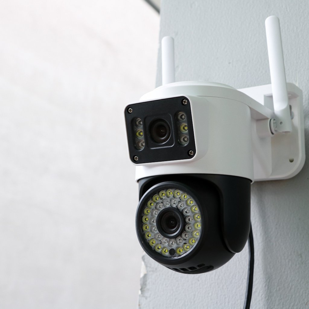 Camera Yoosee 2 MẮT 8MP Q42 XEM 2 MÀN HÌNH - Xoay 360 độ - Xem đêm có ...