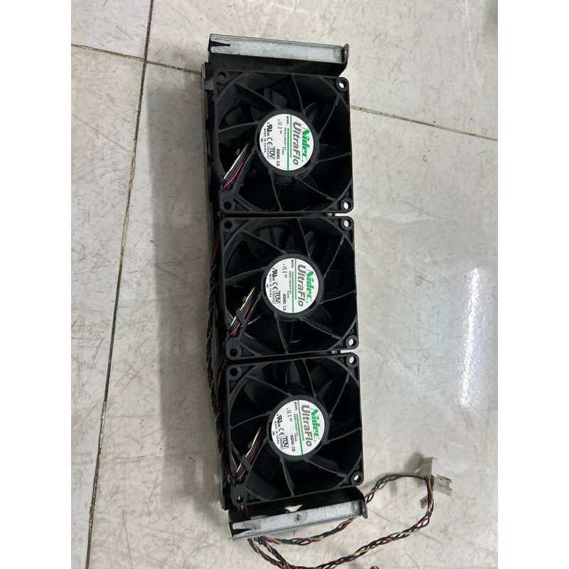 Cây quạt máy chủ gồm 3 cái nidec ultraflo 1.6A max 1.75A xịn sò ...