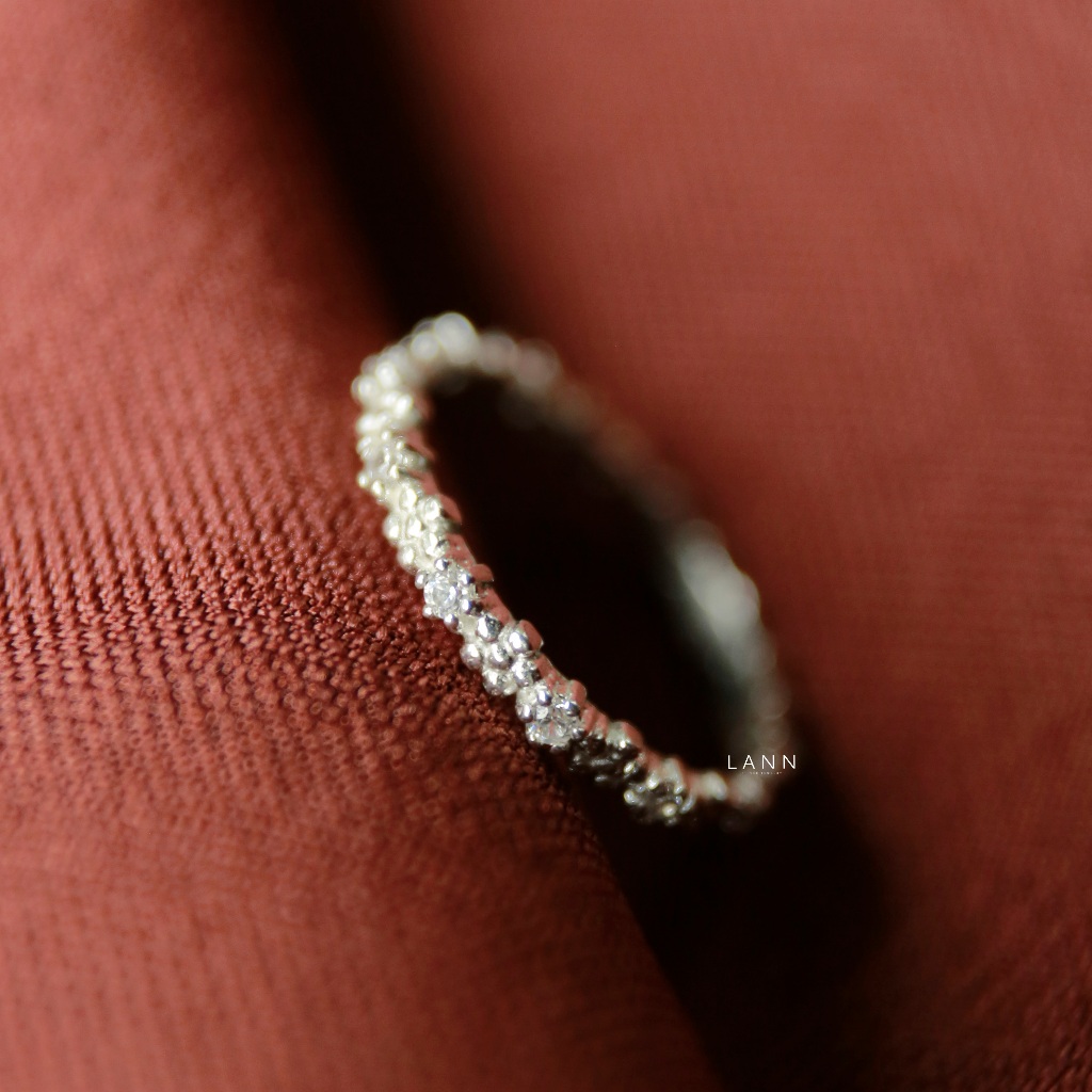 Nhẫn dải hoa trơn phối đá R387 LANN | Shopee Việt Nam
