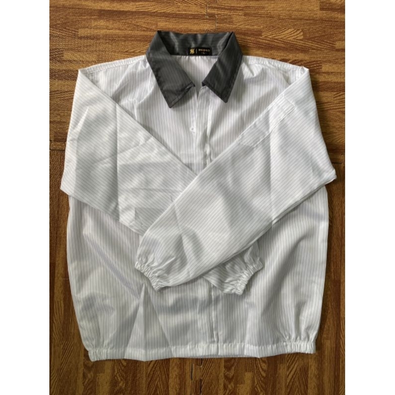 Áo tĩnh điện phối cổ công ty compal / áo phòng sạch công ty compal ...