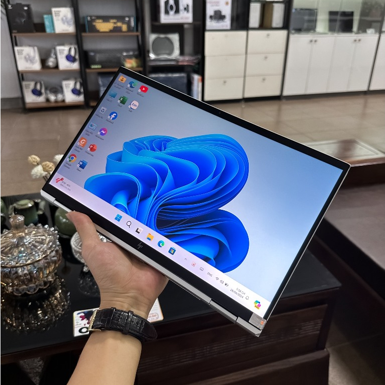 Laptop HP EliteBook X360 1040 G7 Core i7 10710U/ Ram 16Gb/ SSD Mvme 1Tb ...