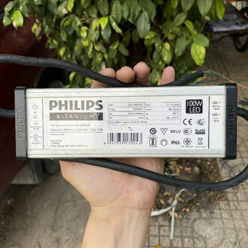 nguồn led philip xitanium 100w, driver led philip 100w, Cũ | Shopee ...