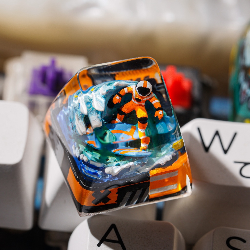 KeyCap Phi Hành Gia Lướt Sóng Trong Không Gian Độc Đáo Profile SA Cho ...