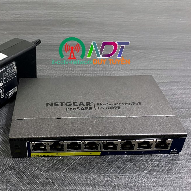 Netgear GS108PE v3 / 8 Port With 4-Ports PoE Gigabit Ethernet , Chia ...