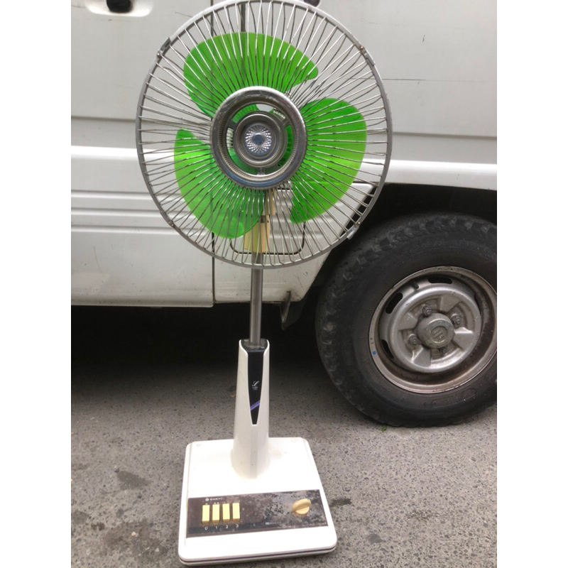 Quạt Nhật nội địa thương hiệu Sanyer. | Shopee Việt Nam