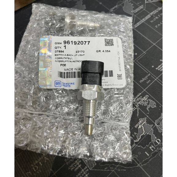 Công tắc đèn lùi( Cảm biến báo lùi) Daewoo Lacetti, Lanos, Gentra ...