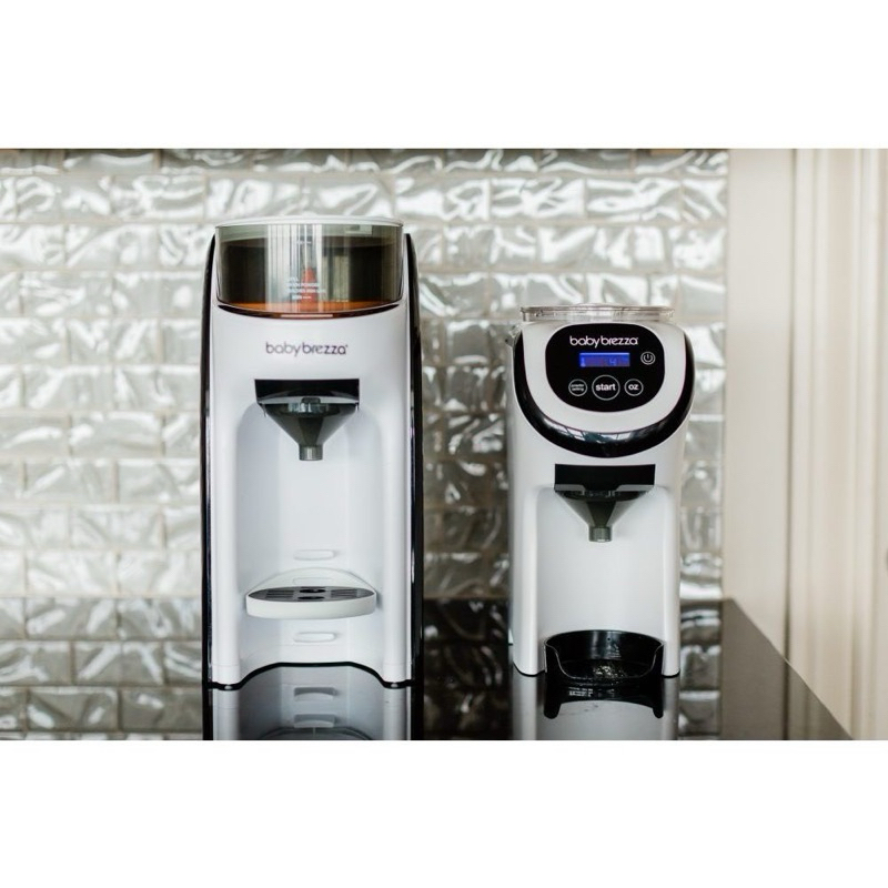 Máy pha sữa Baby Brezza Formula Pro Mini và Baby Brezza Formula Pro ...