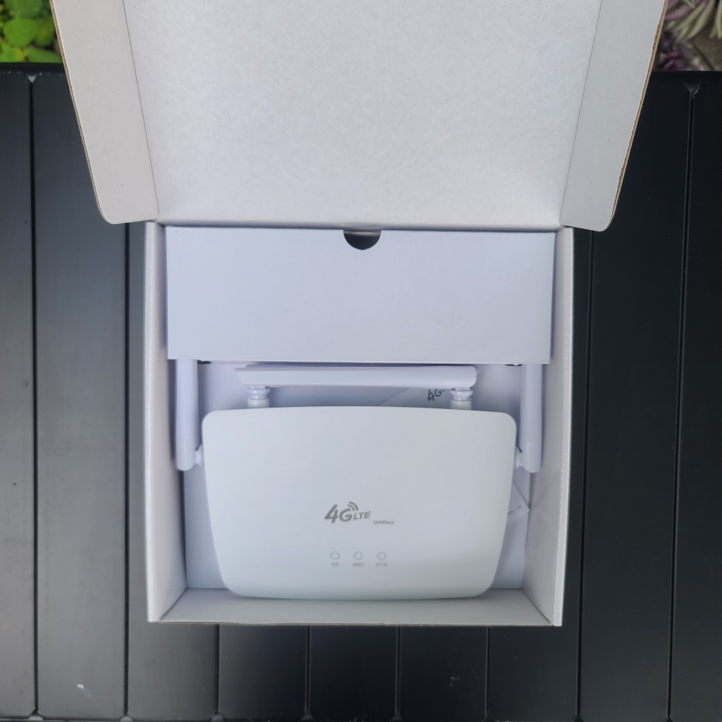 Bộ phát Wifi từ sim 4G R102- 300Mbps- 4 ăng ten- khỏe nhất hiện nay- BẢO HÀNH 12 THÁNG | Shopee ...