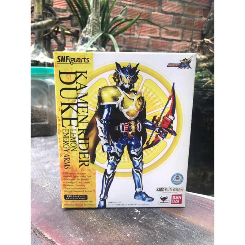 MÔ HÌNH CHÍNH HÃNG BANDAI KAMEN RIDER LEMON ENERGY ARMS | Shopee Việt Nam