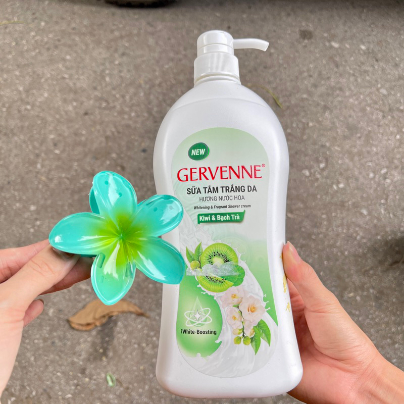 Sữa tắm trắng da Gervenne chai 900ml hương nước hoa (Tặng thêm túi sữa ...