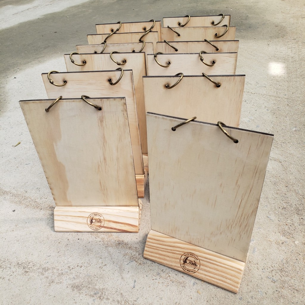 Standee Đế gỗ Menu để bàn có khoen tròn - Free Logo | Shopee Việt Nam