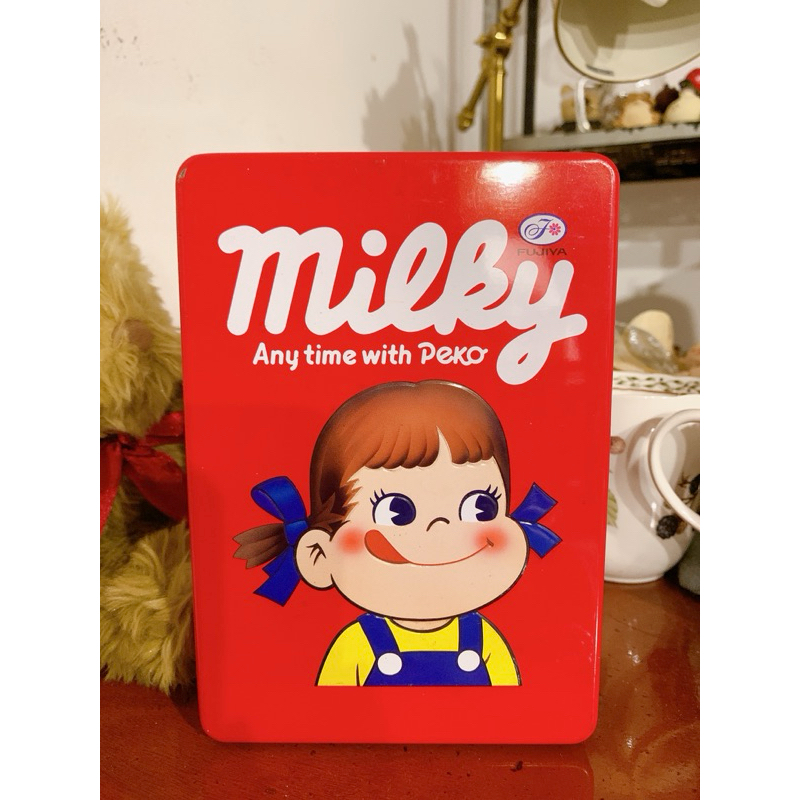 hộp sắt milky peko chan chính hãng fujiya nhật bản | Shopee Việt Nam