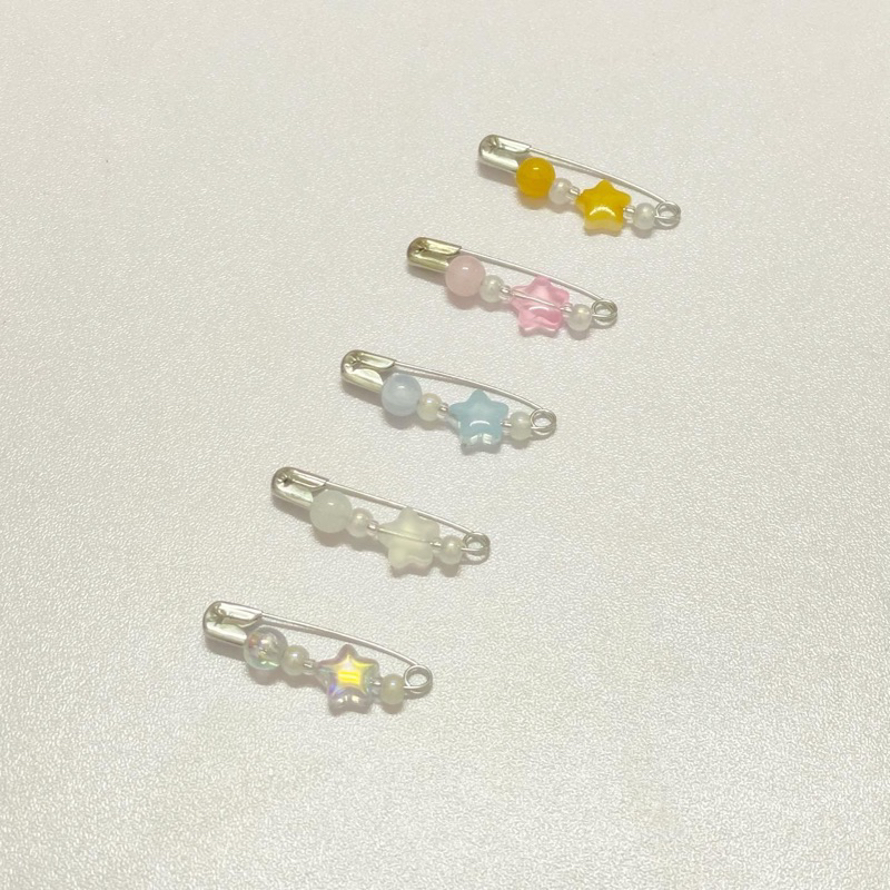 vòng cổ safetypin tiny star | Shopee Việt Nam