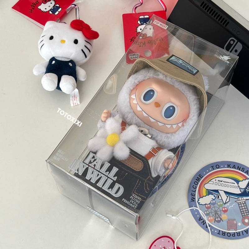 Móc khoá Popmart Labubu Fallinwild Labubu hoa cúc | Shopee Việt Nam