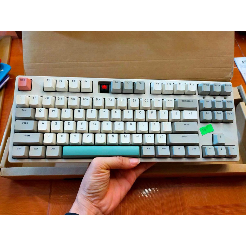 Bàn phím cơ không dây IKBC W200/ W210 phiên bản Retro chính hãng giá tốt | Shopee Việt Nam