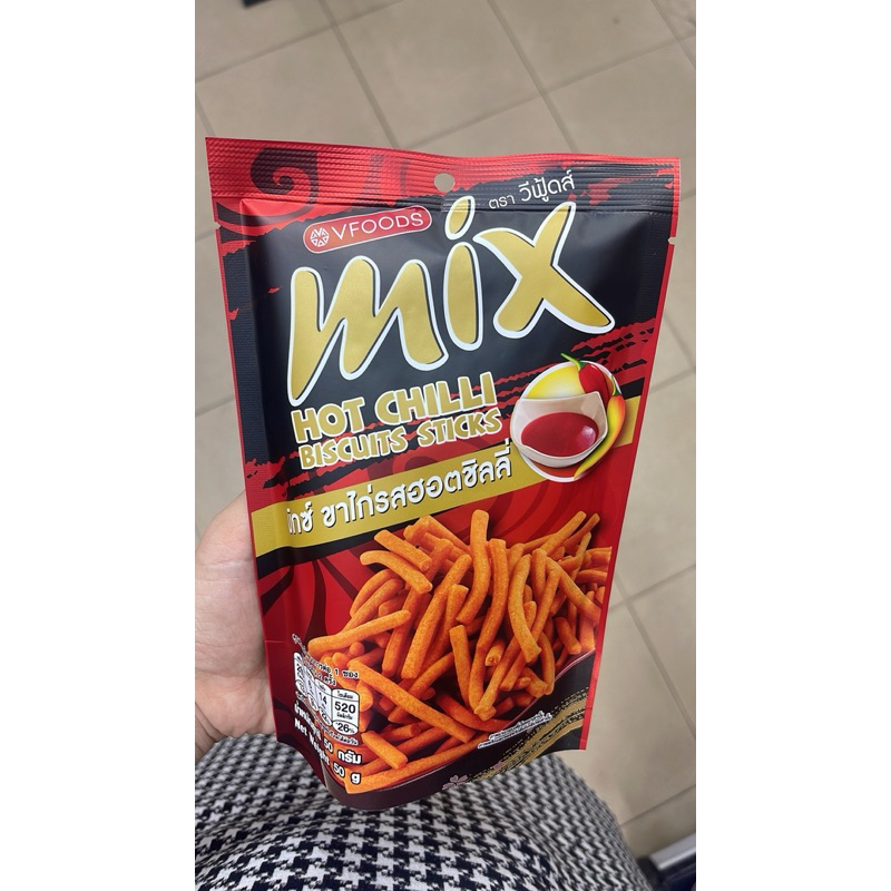 Bánh que cay Mix 50g | Shopee Việt Nam