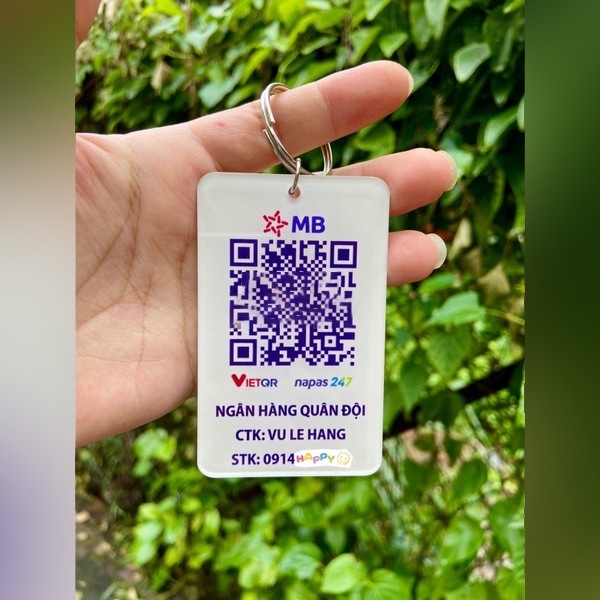 MÓC KHÓA MICA QR CODE CÁ NHÂN NHẬN DIỆN THƯƠNG HIỆU | Shopee Việt Nam