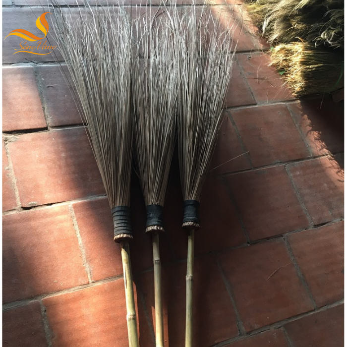 Combo 5 chổi dừa, tre, nan, đót cán dài quét nước, quét lá cây sân vườn ...