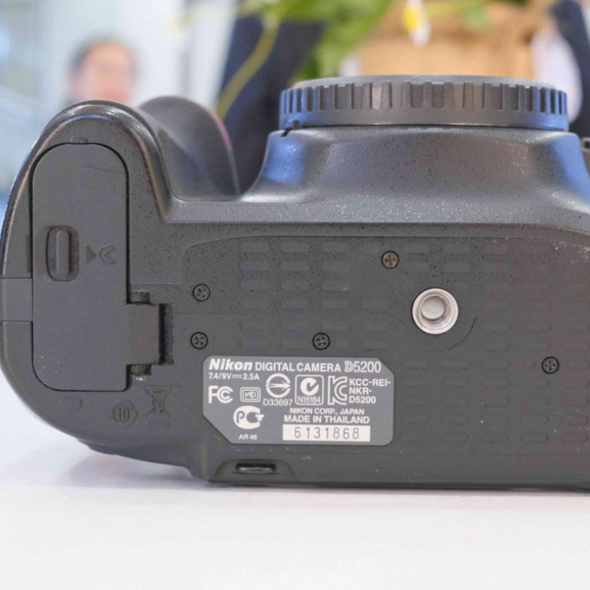 Máy ảnh Nikon D5200 + kit 18-55 cũ | Shopee Việt Nam