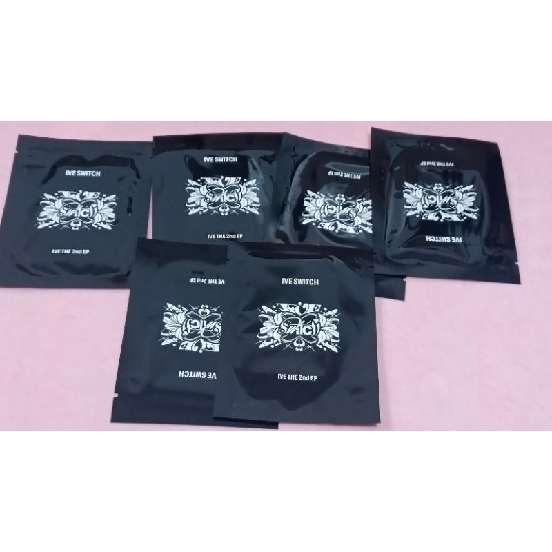 gói nhân phẩm/ blind pack random ( 3 photocards/ pack) ive switch pick up siêu đẹp/ hàng chính ...