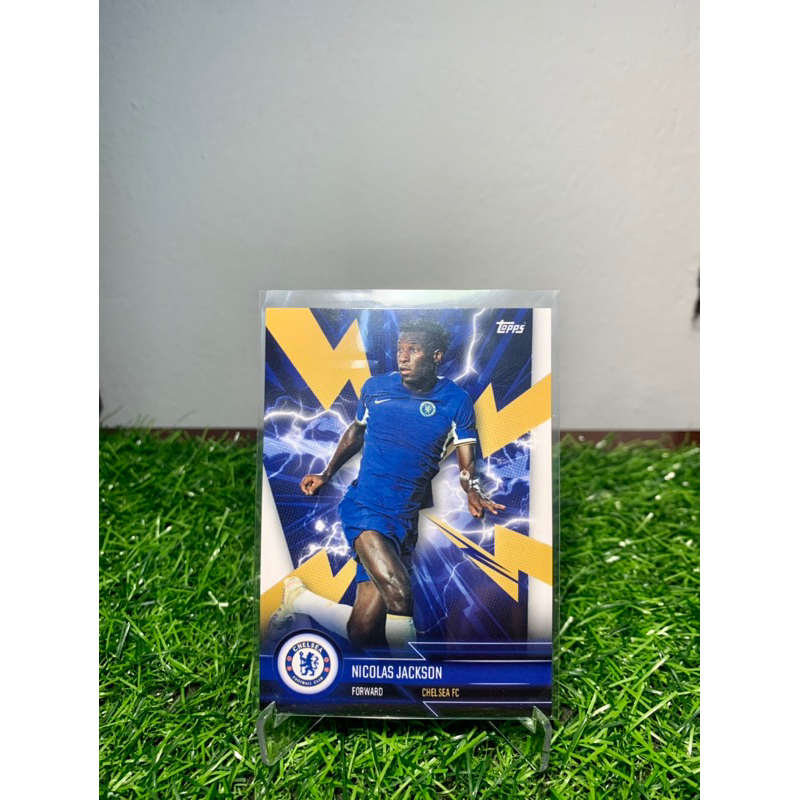 Thẻ bóng đá Nicolas Jackson Super Electric Topps Chelsea Fan Set 2023/ ...