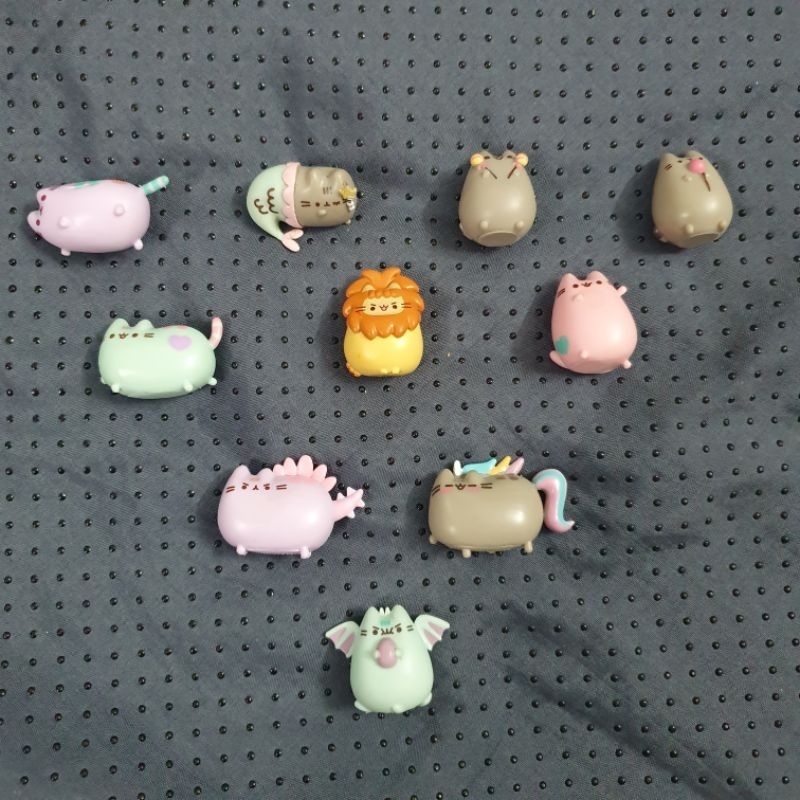 Mô hình mèo pusheen kẹo chupa chups | Shopee Việt Nam
