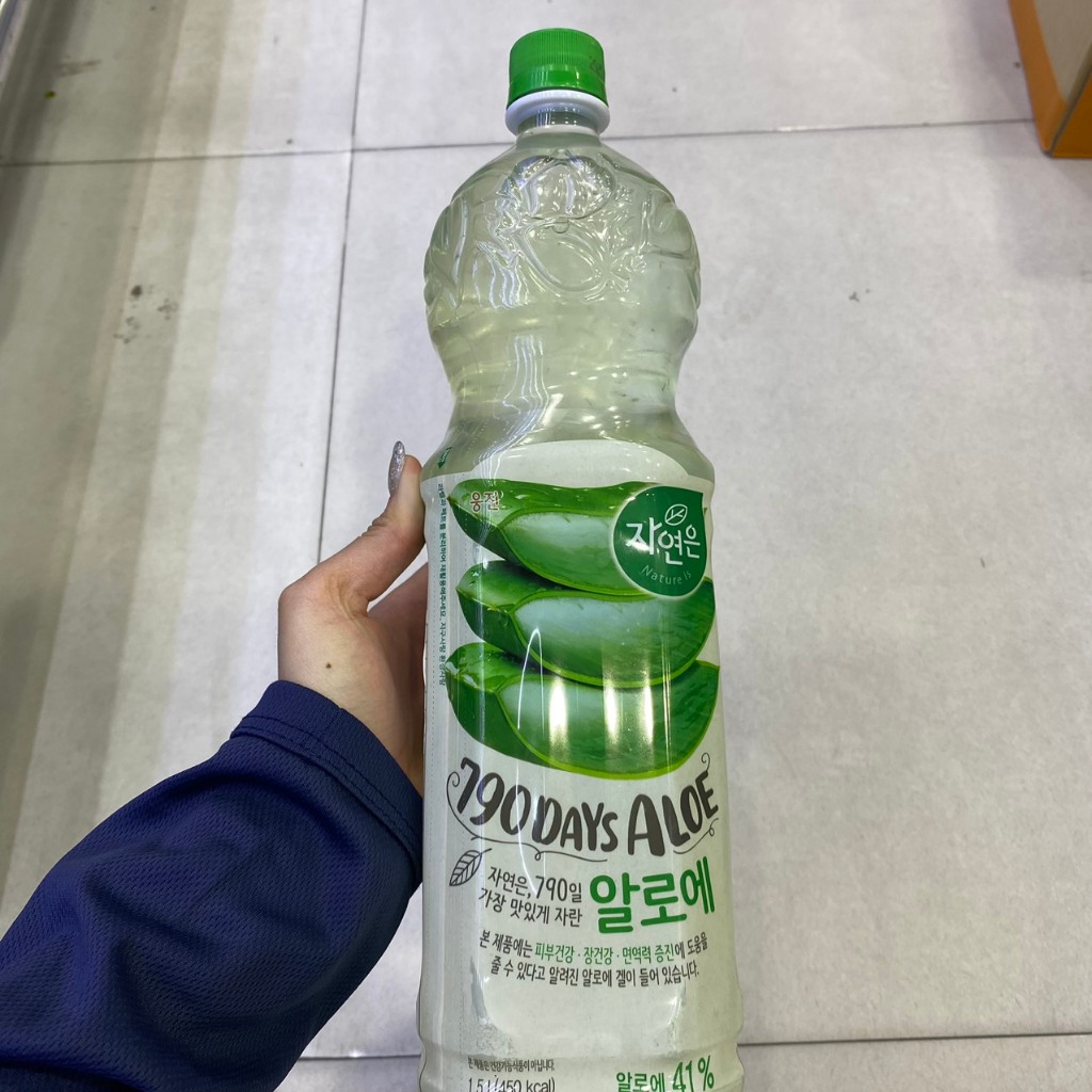 Nước Nha Đam Lô Hội Woongjin Hàn Quốc Chai 1.5L / 웅진) 자연은 알로에 1.5L ...